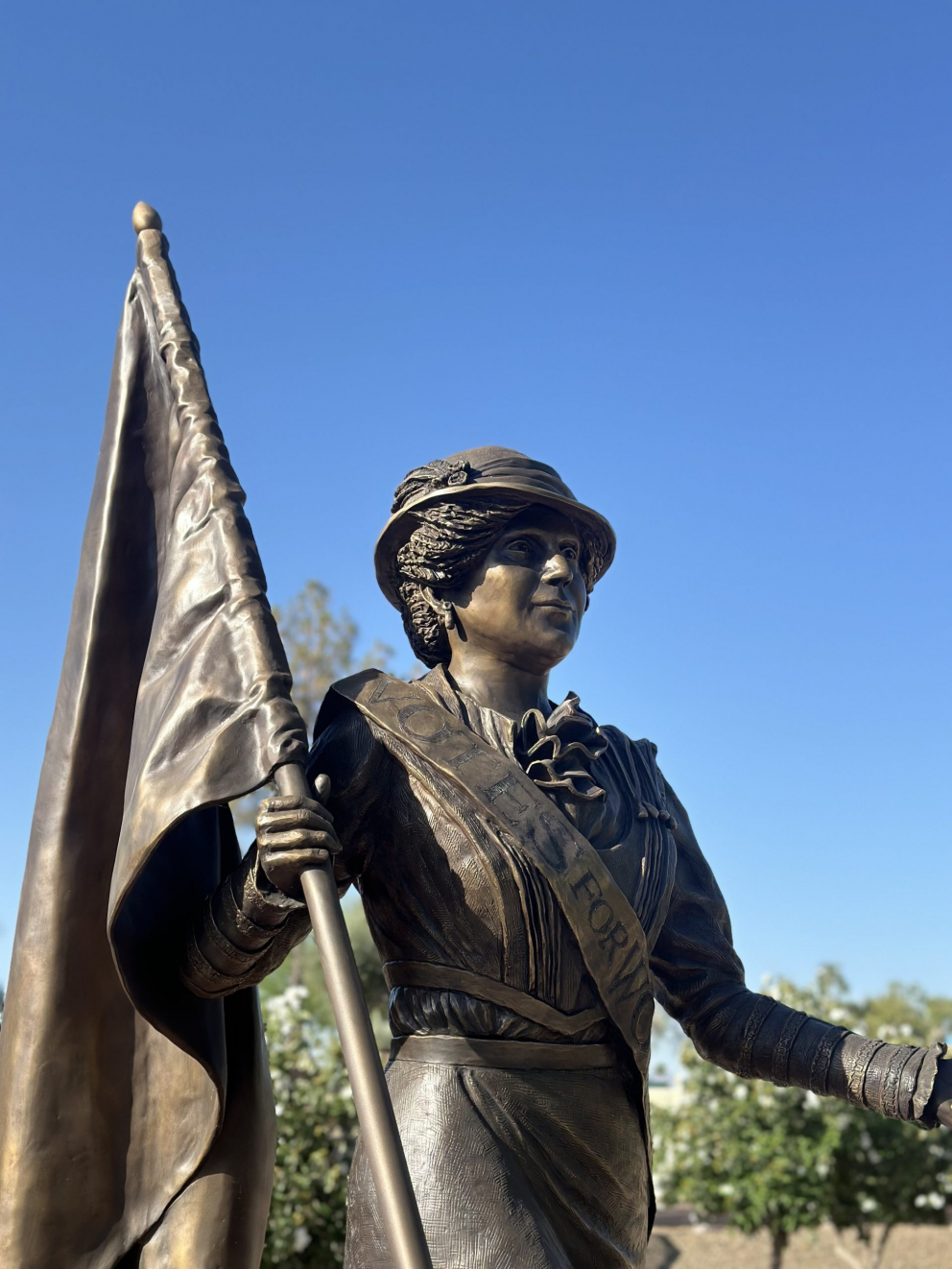 Frances Munds Suffrage Statue - Arizona Women's History Alliance